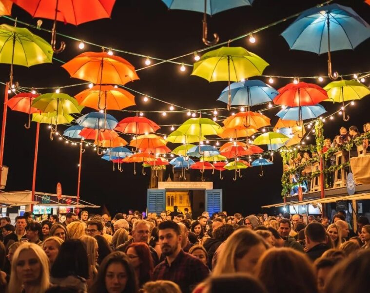 Baš Naš festival vraća se na Bundek i donosi ljetno-jesensku čaroliju ...